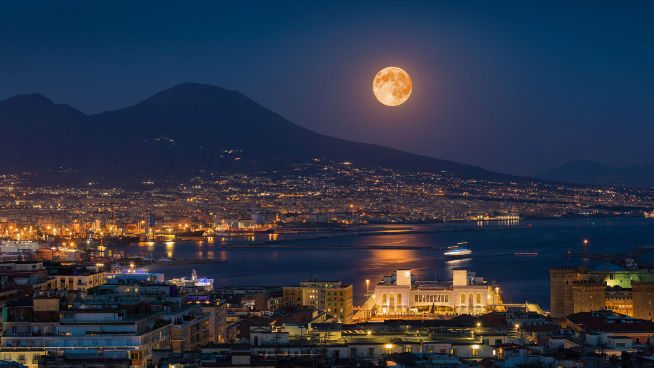 Napoli: i 6 panorami che non ti aspetti - Viaggiaora.it